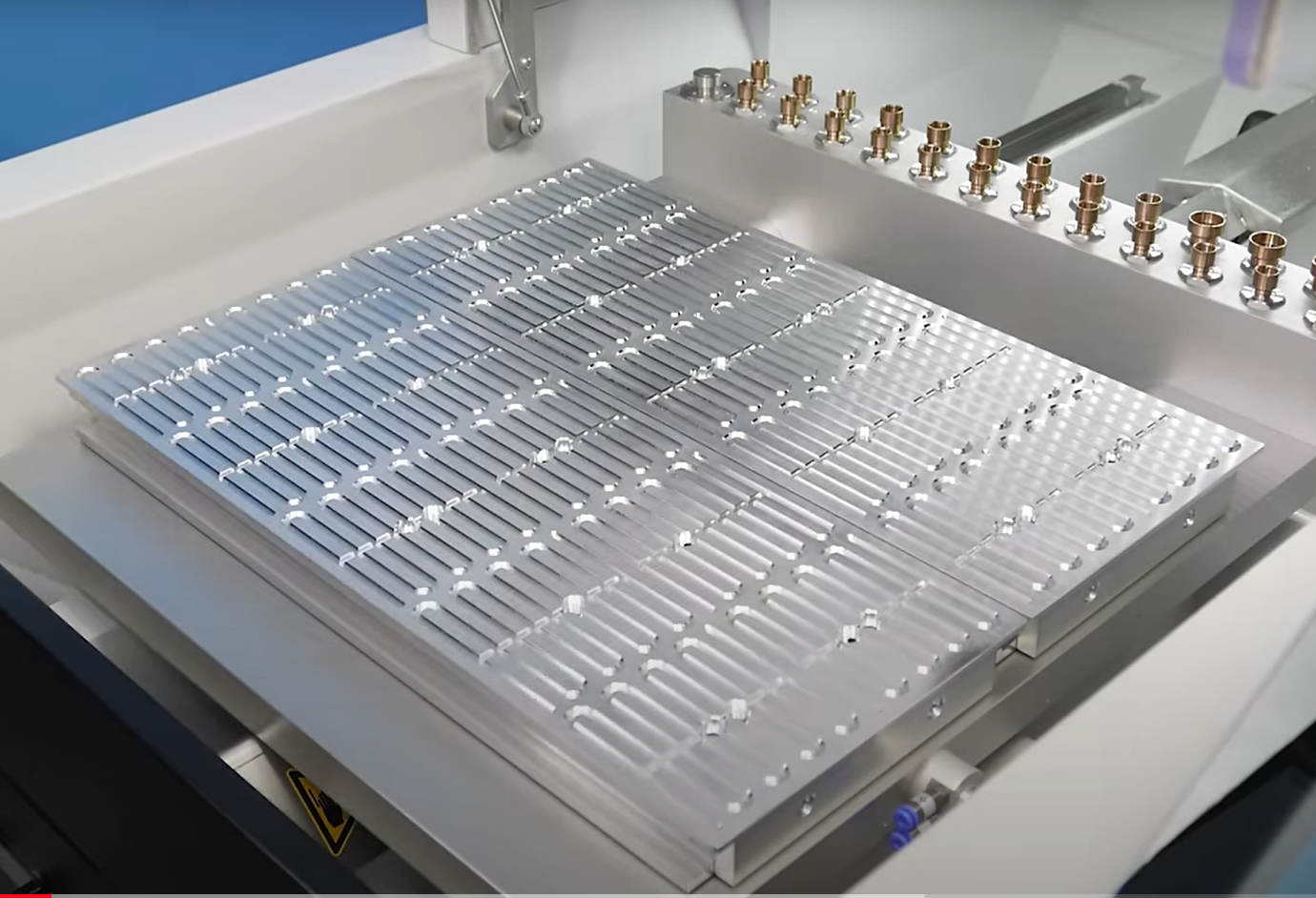 The Impact of Vacuum Table Technology on CNC Machining - DATRON