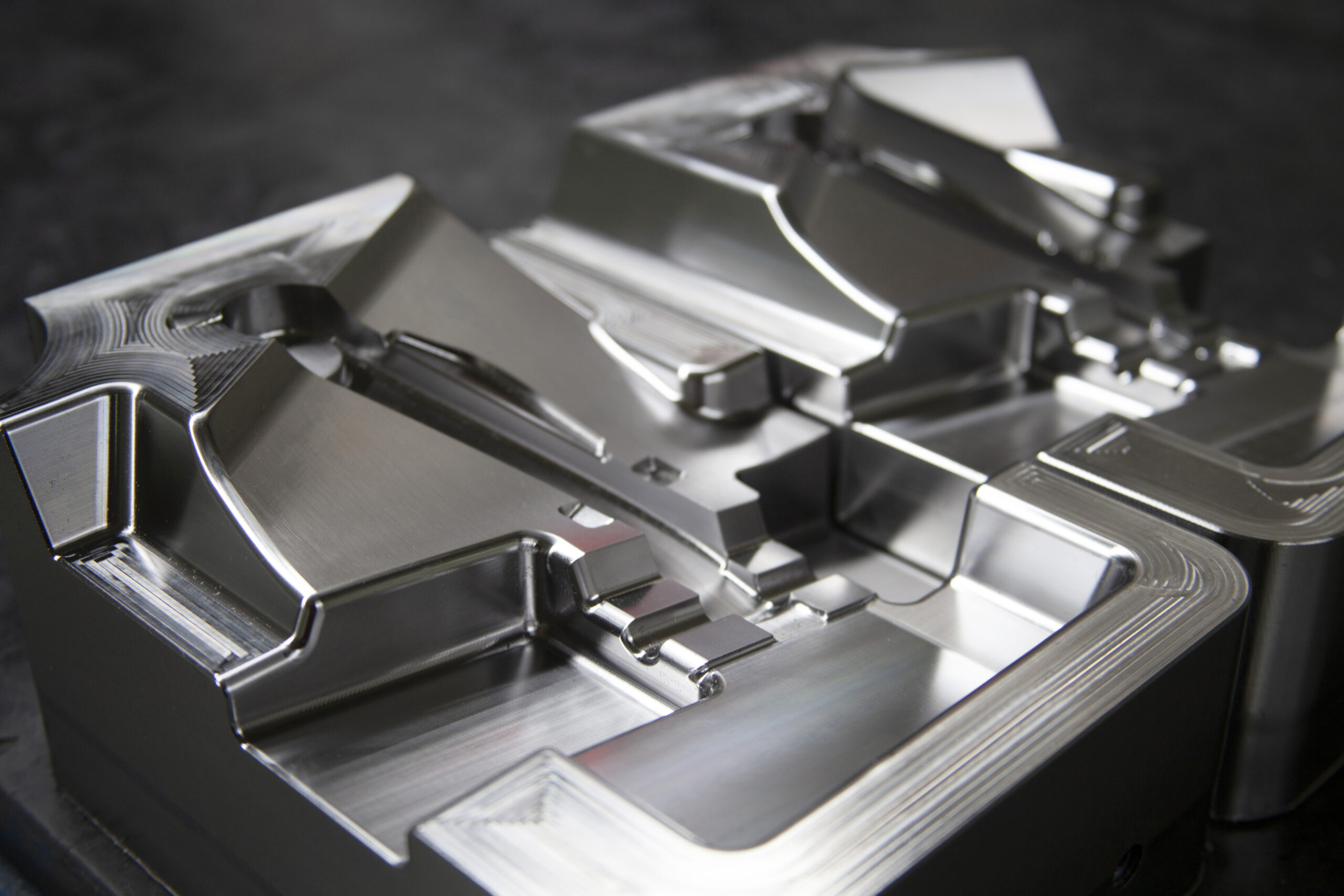 Non-Ferrous Molds Offers Unique Advantages - DATRON